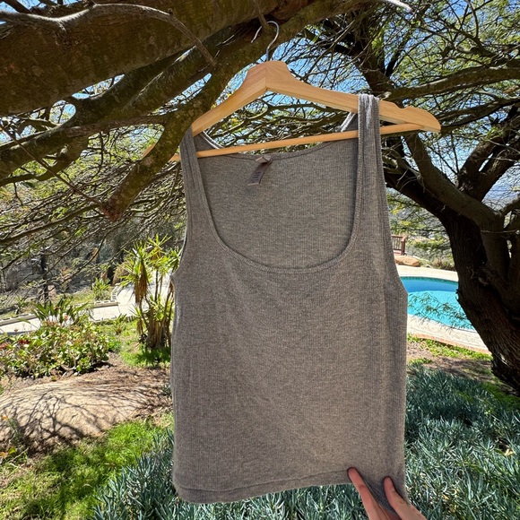 SKIMS | Tops | Skims Heather Grey Tank | Poshmark